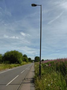 How to tell the speed limit using streetlights