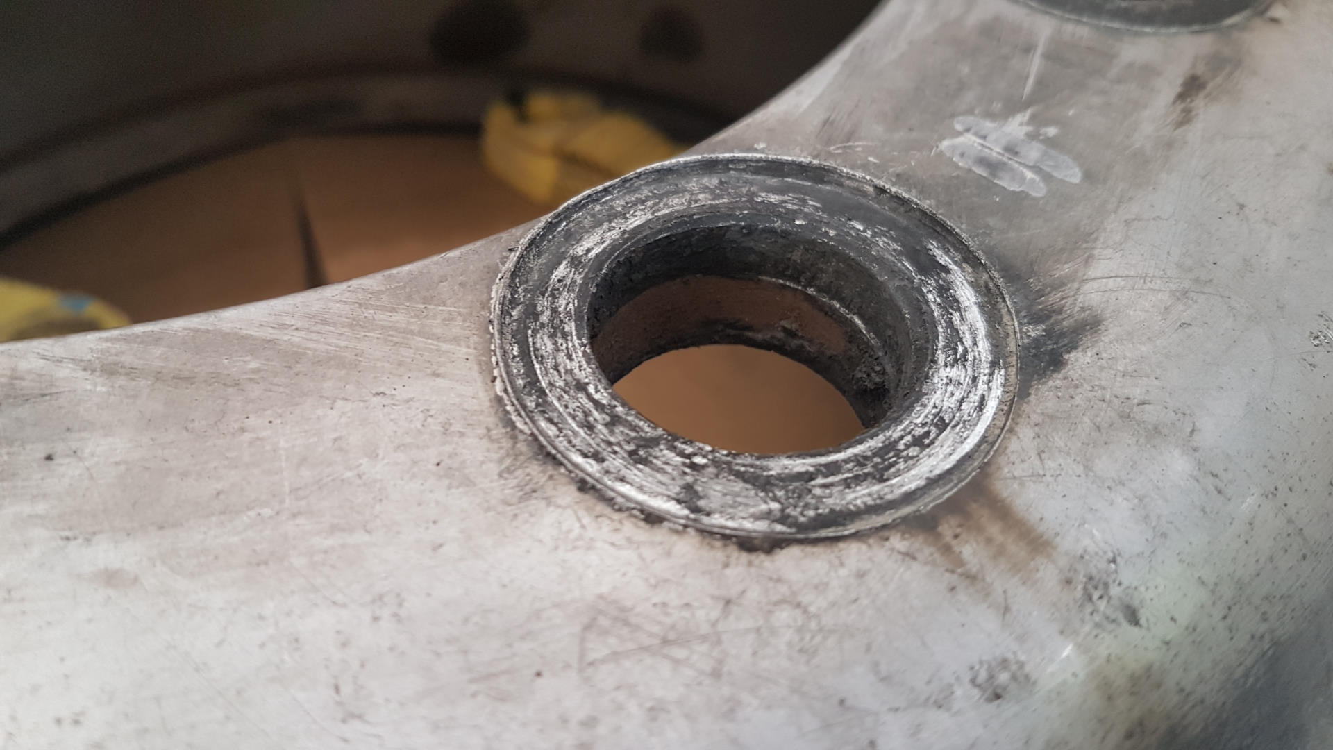 Wheel nut indicators - stopping wheel-off incidents