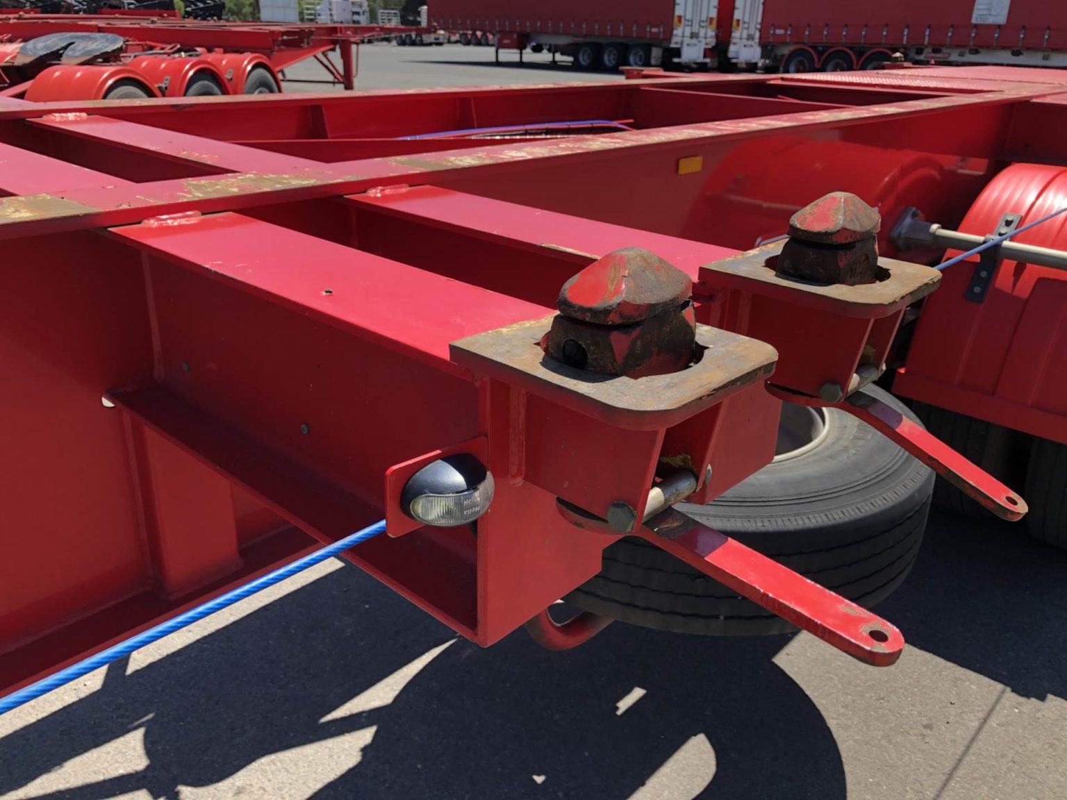 What's a side loader?