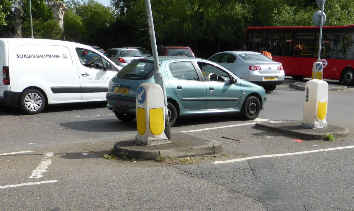 Is it safer to reverse into a car parking space? | Highway Code Resources