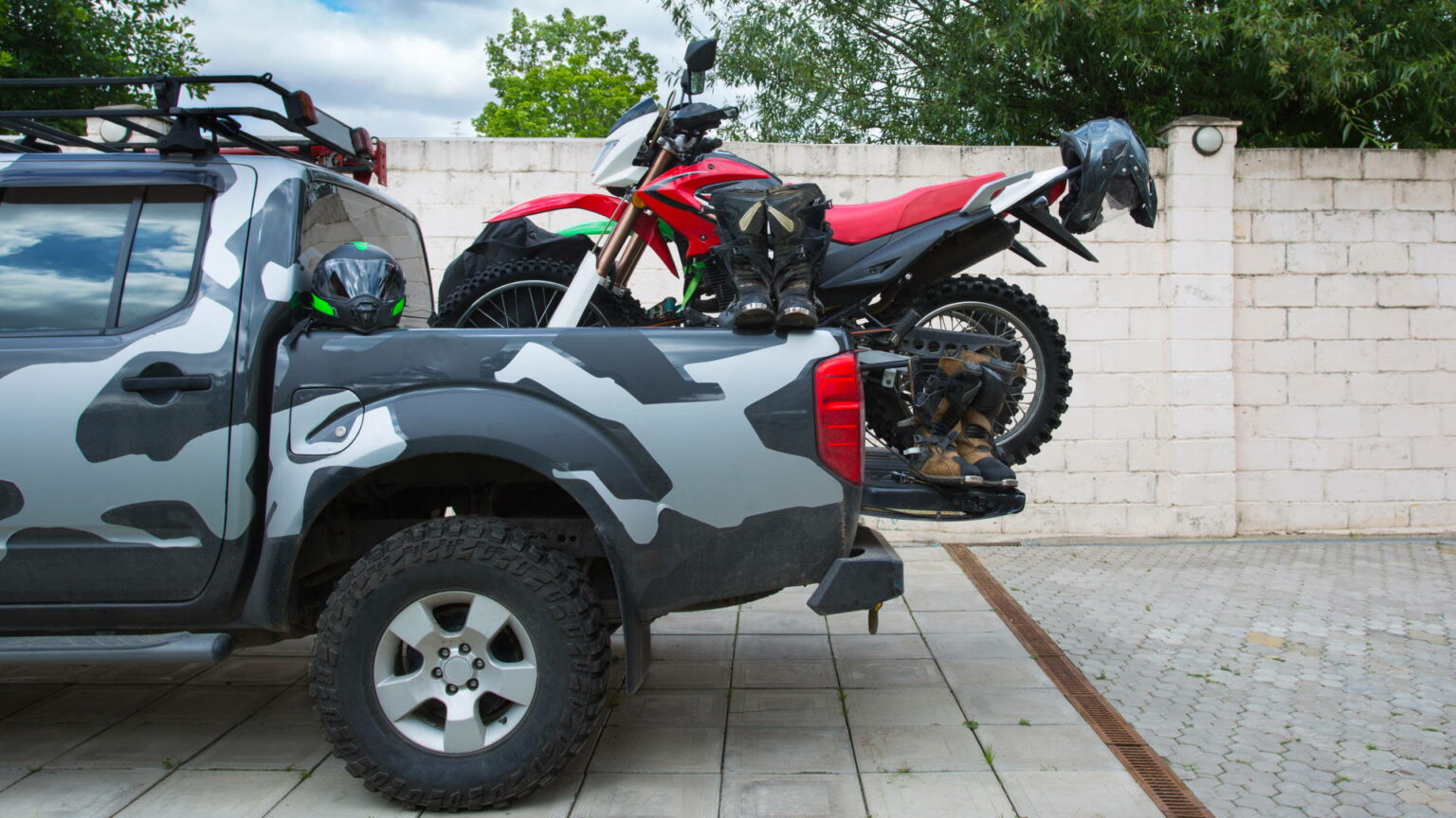 How do you safely load a pick-up truck