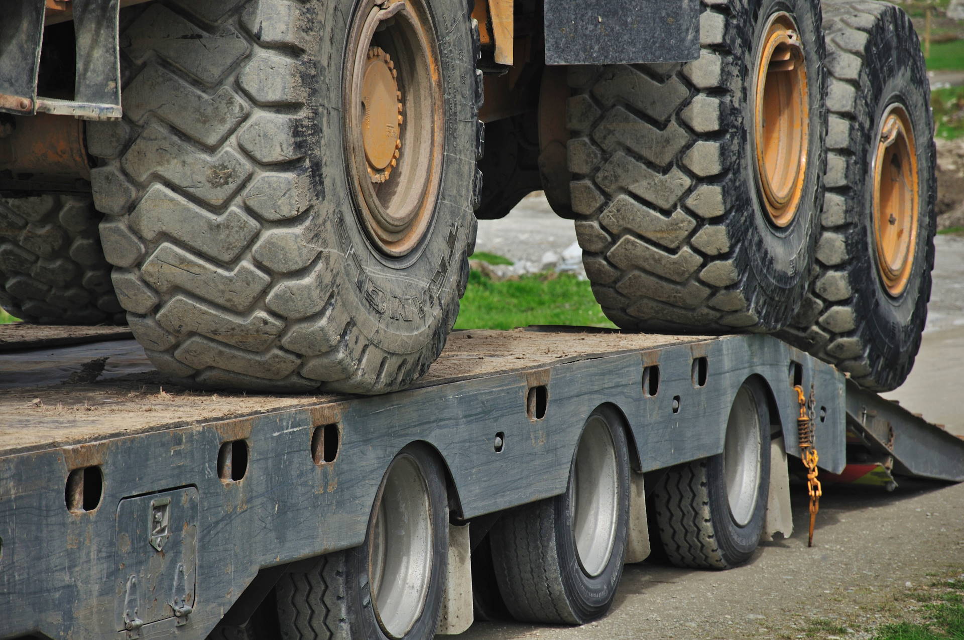 What's a transporter trailer?