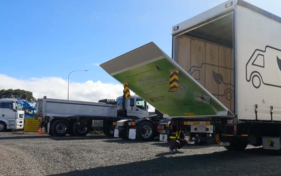 What kind of tail lift is right for your business? How to choose