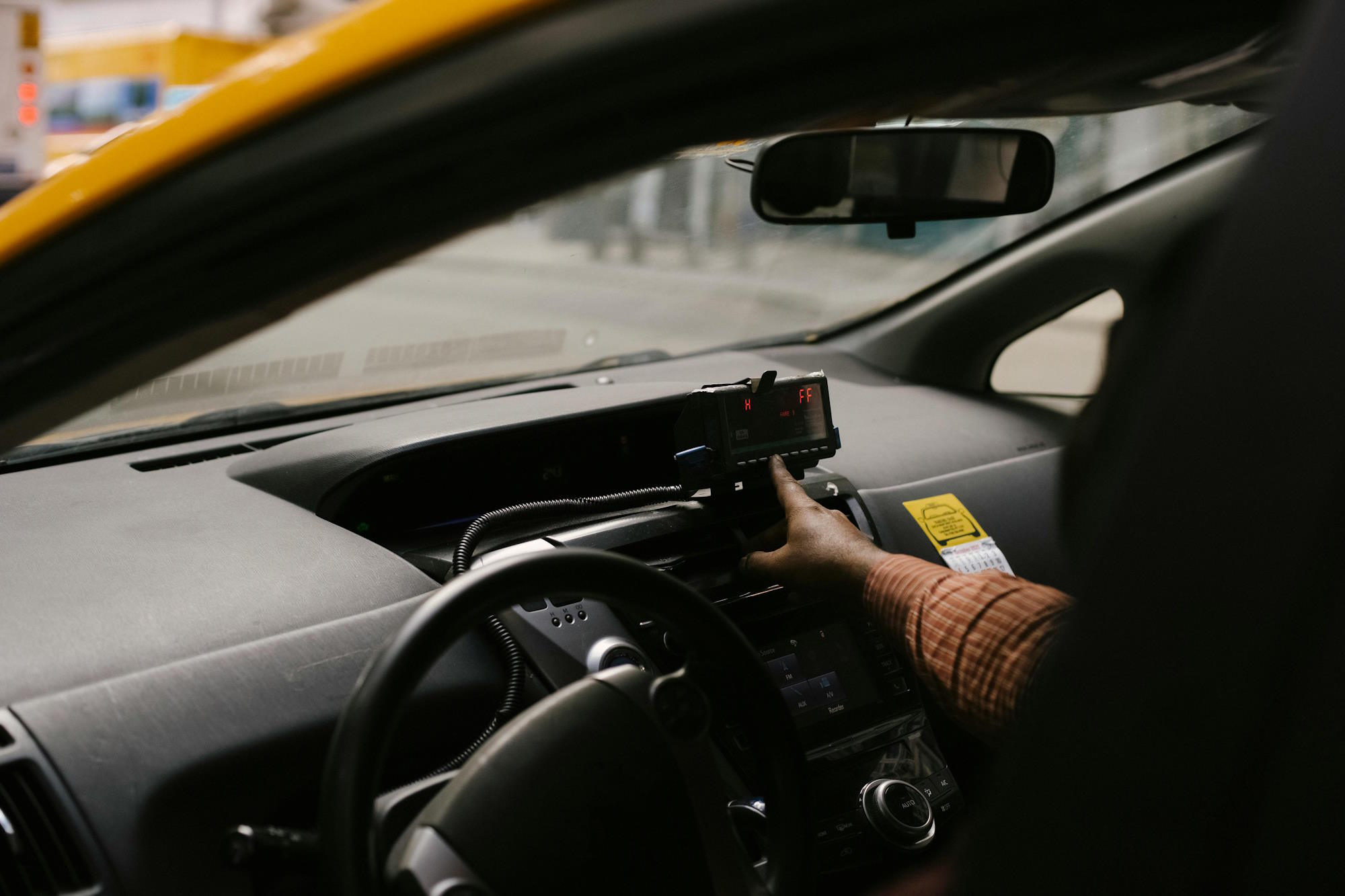 Understanding Taximeters: Technology and Application in theTaxi Industry